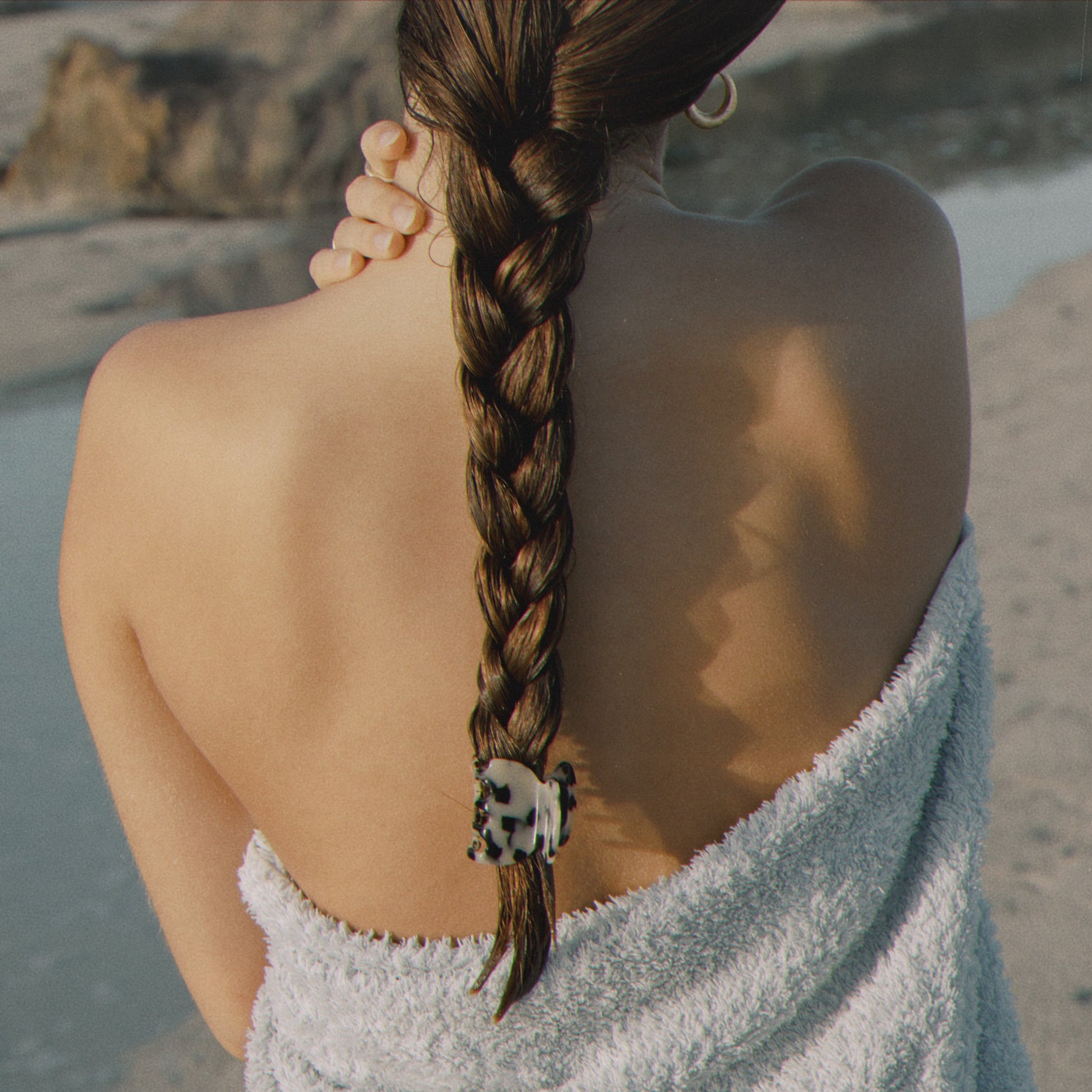 Form Clip - Blonde Havana – Apricité